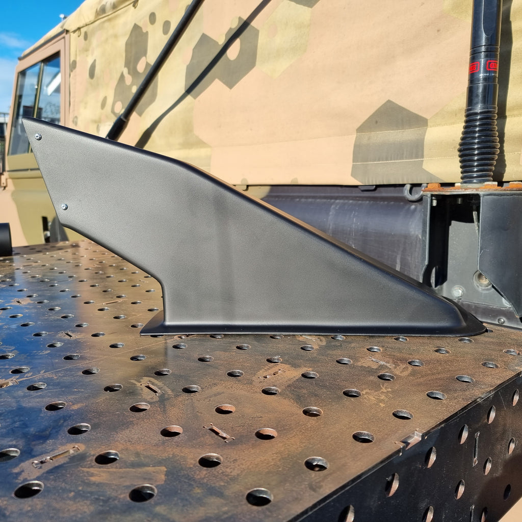 Land Rover Perentie Shark Fin Snorkel Kit raised air intake